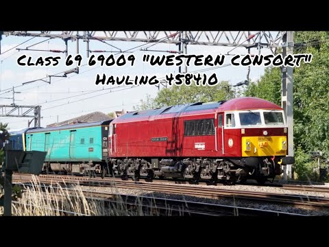 Class 69 69009 "WESTERN CONSORT" hauling 458410 with barrier coaches ...