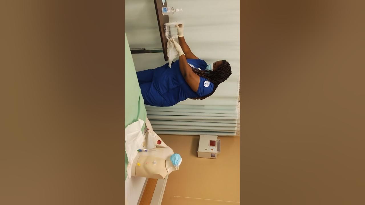 How to perform a central line dressing change - YouTube