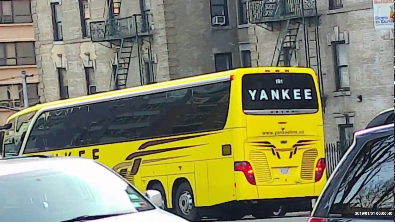Yankee bus signed as greyhound bus - YouTube