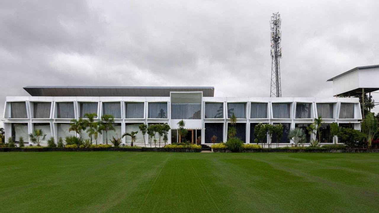 The Democracy Hotels, Resort & Convention Centre, Nashik, India - YouTube