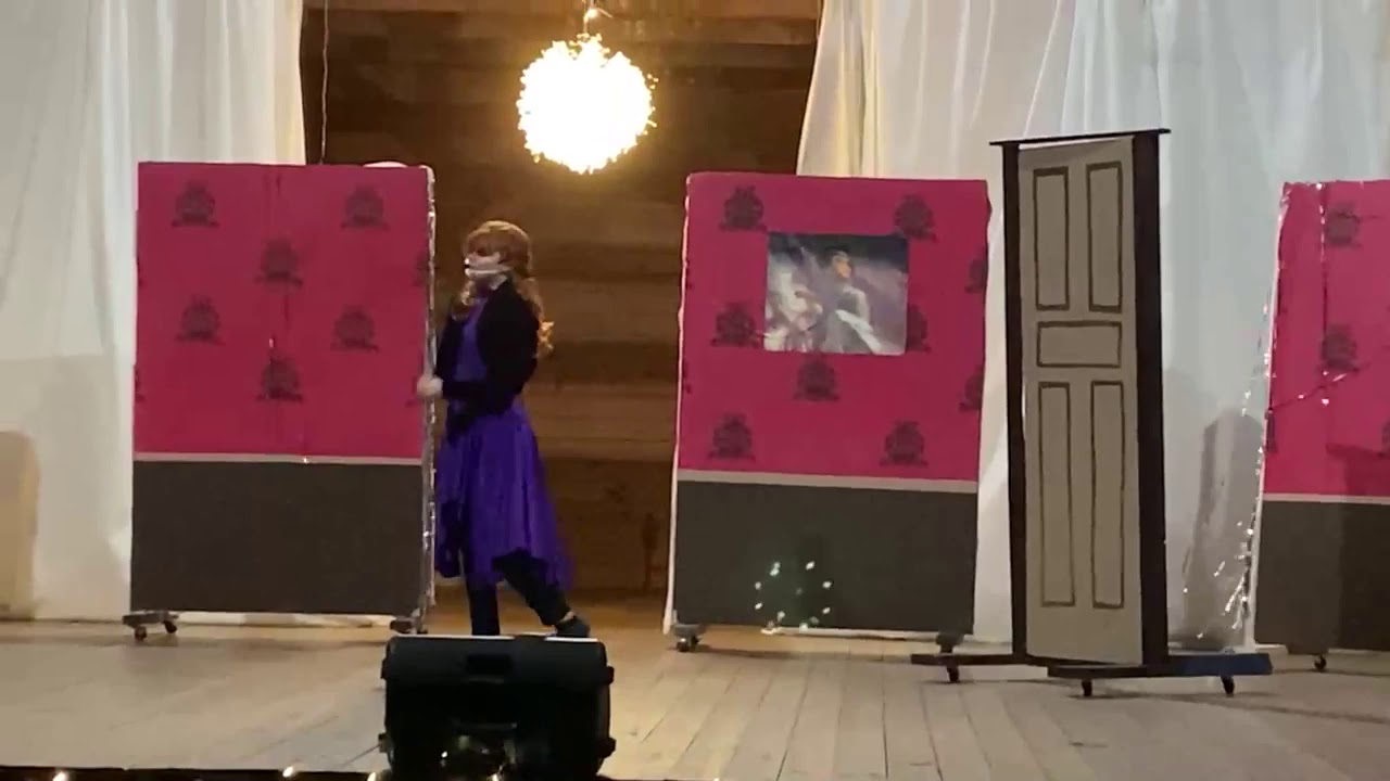 Frozen, Jr Middle Anna - YouTube