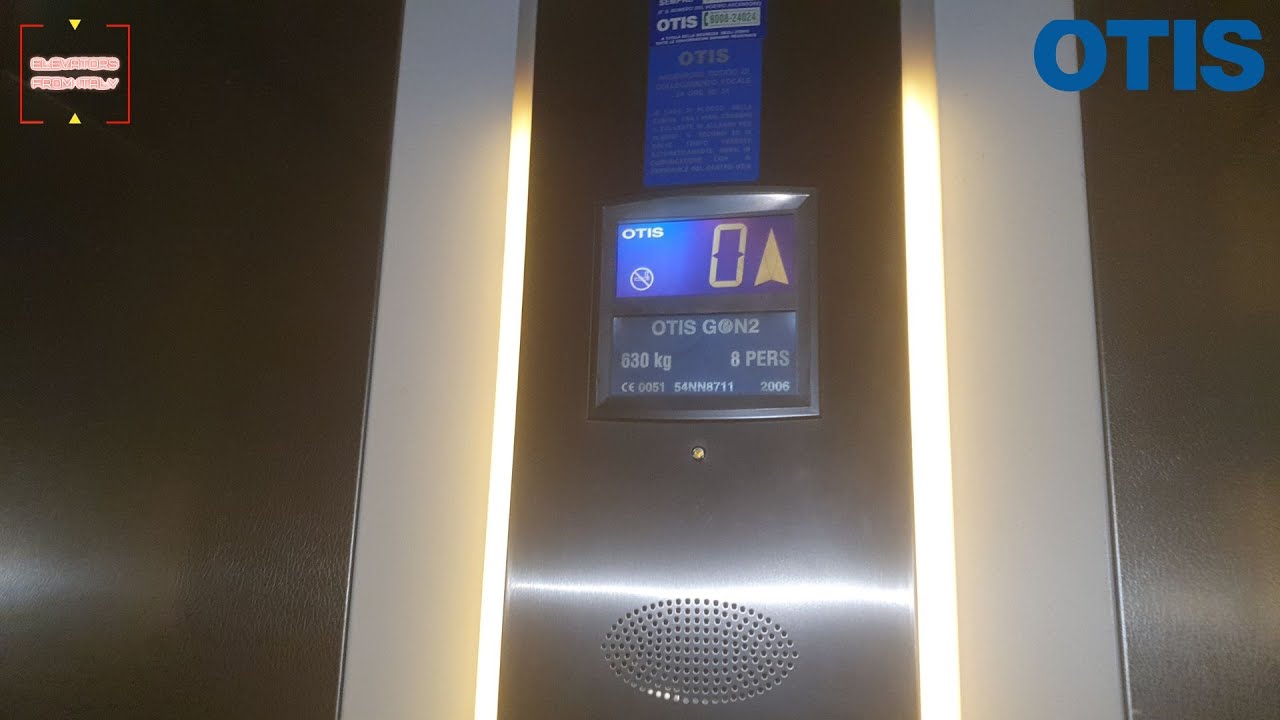 2006 OTIS GeN2 MRL traction elevator@Via Ricasoli 63, Livorno, Italy ...