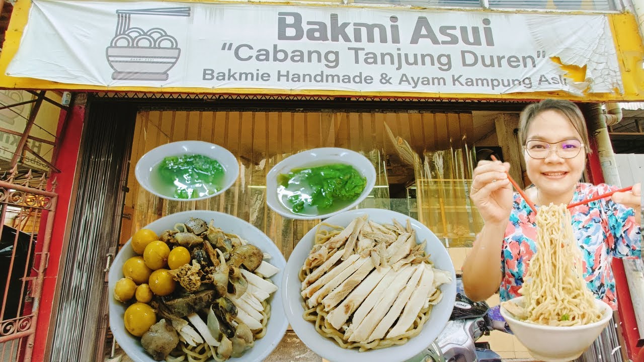 Lezatnya Bakmi Asui Cempaka Putih Pakai Ayam Kampung Asli - YouTube