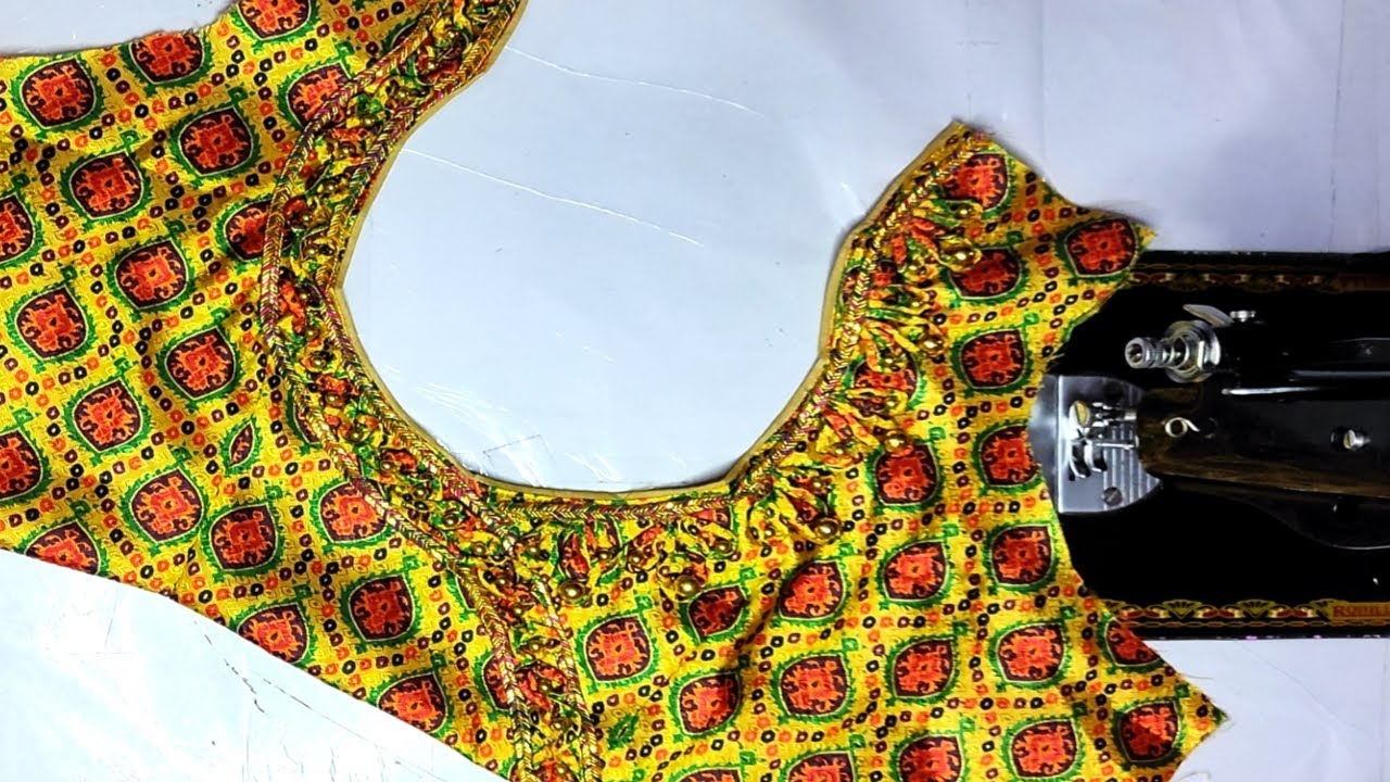 designer blouse || designer blouse cutting and stitching || डिजाइनर ...