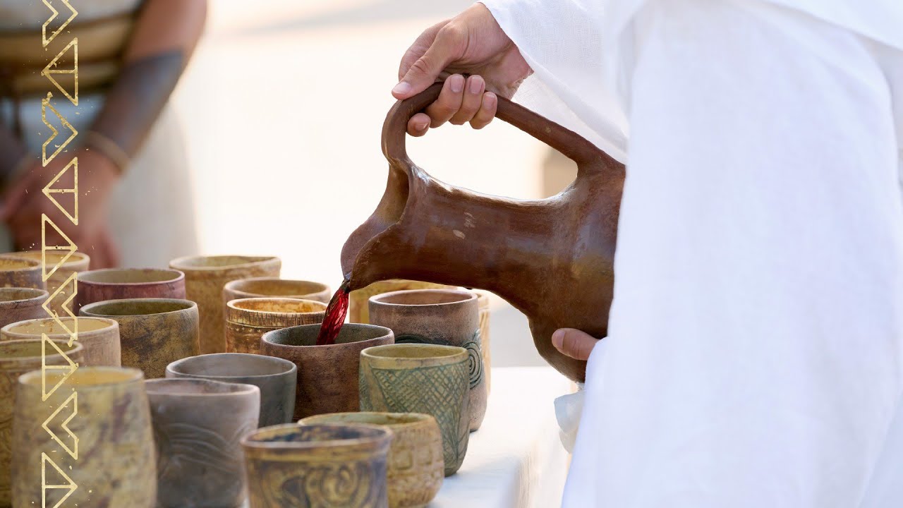 Jésus-Christ bénit le vin en souvenir de lui | 3 Néphi 18:8-11 | Vidéos ...