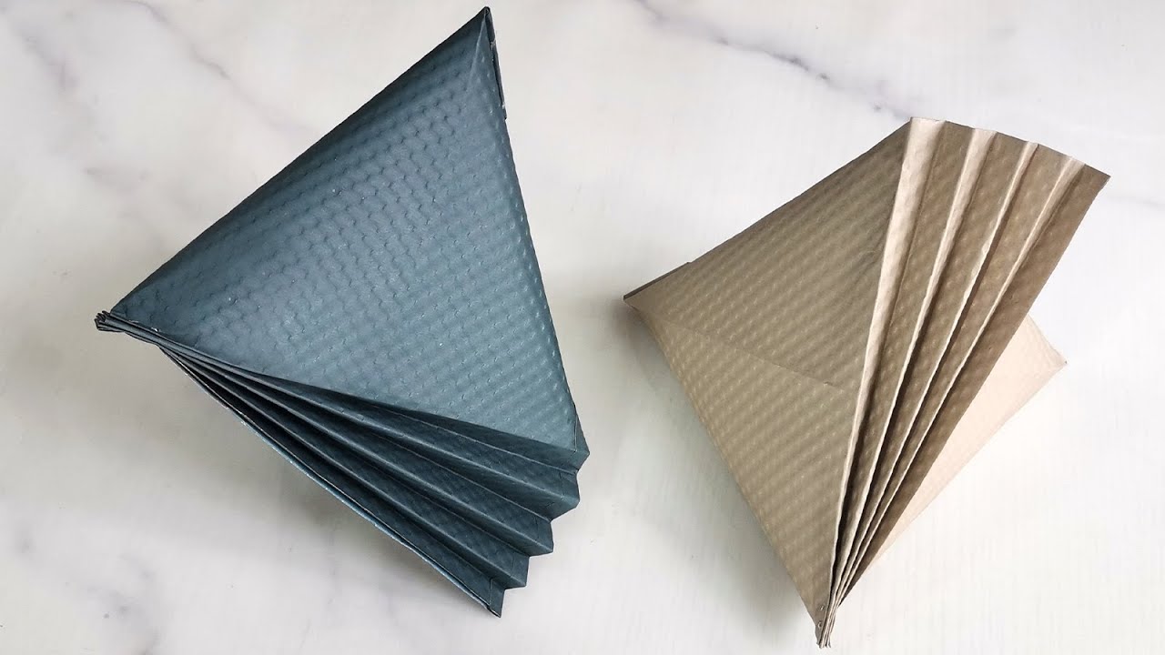 Pleated gift wrapping ideas | How to creatively wrap lipstick as a gift ...