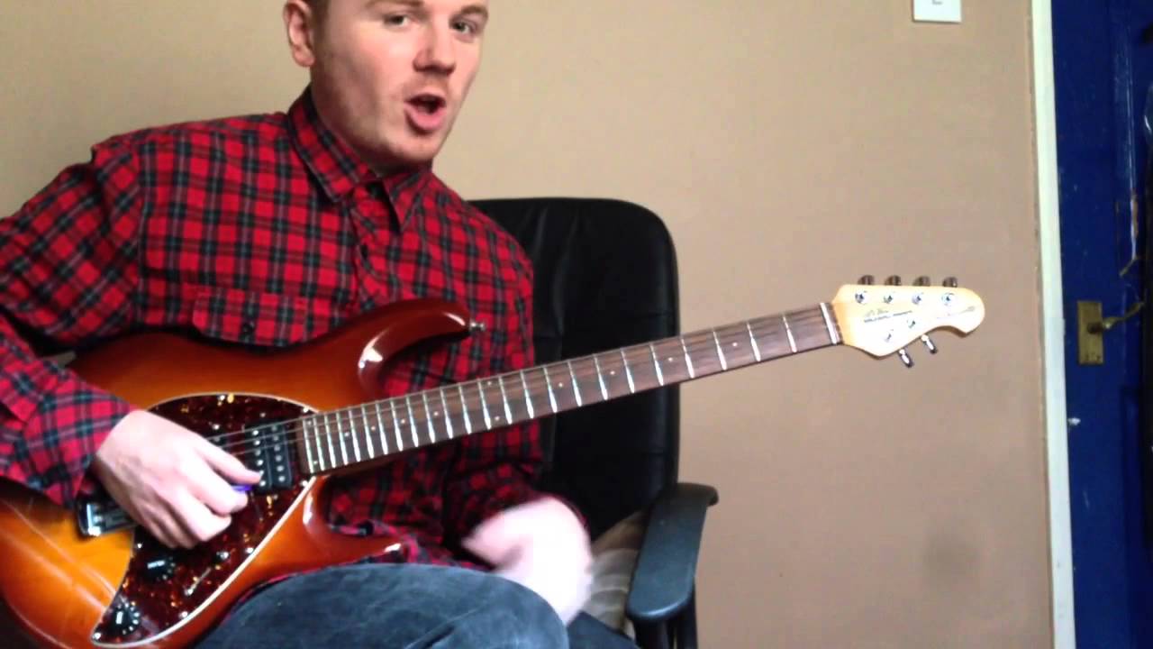 Sweep Picking Basics: 3 String Major Arpeggios (Guitar Lesson) - YouTube
