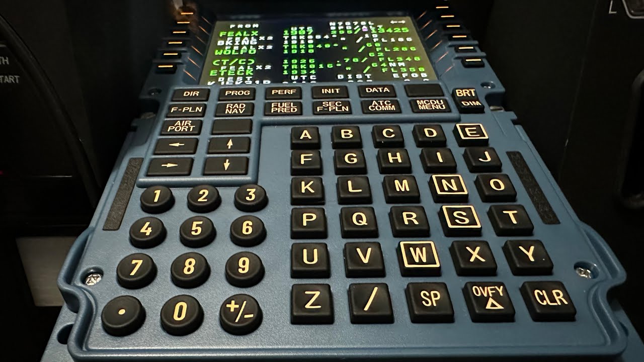 The New Winwing MCDU PANEL (INSANE) Game Changer. - YouTube