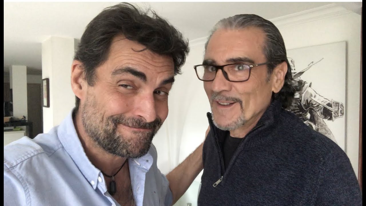 "POESÍA SALVAJE" con Manuel Navarro / LIVE - YouTube