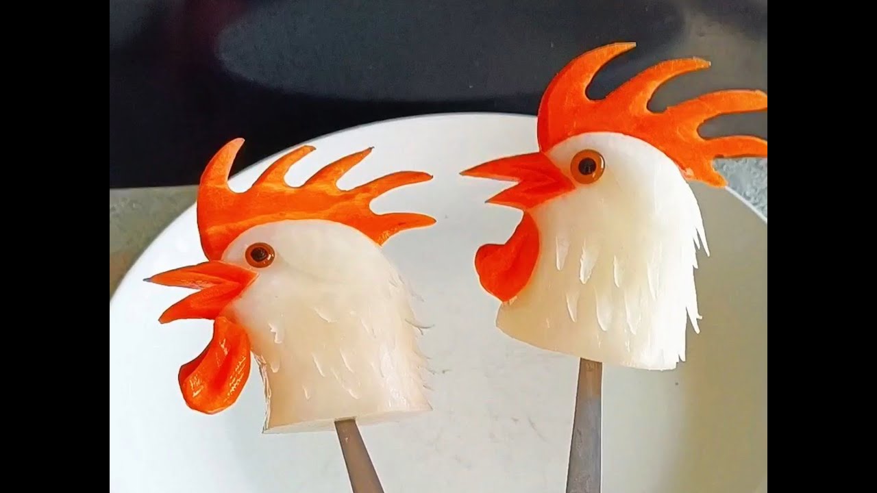 Detailed carving teaching for the head of a male chicken - YouTube