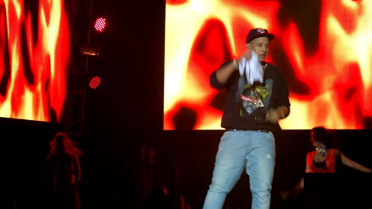 Machucando - Daddy Yankee - Viva Ventanilla 2013 - www.facebook.com ...