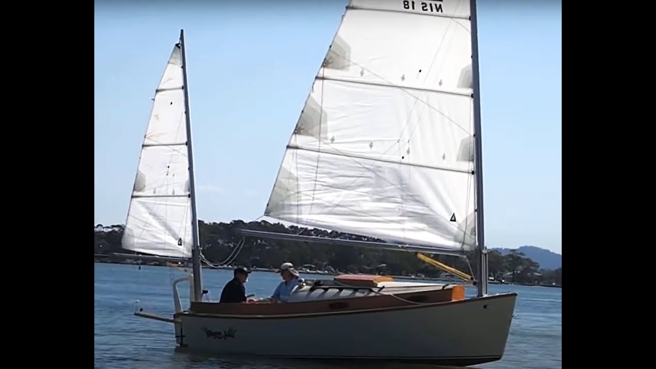 Norwalk Islands Sharpie NIS 18 cat yawl 'Missie Lee' sailing - Part 2 ...