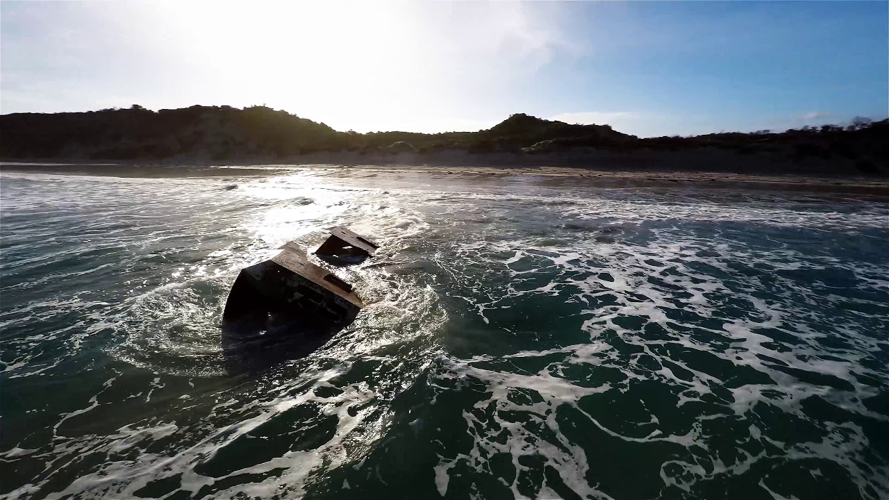 Carpenter Rocks and Cape Banks Lighthouse. - YouTube