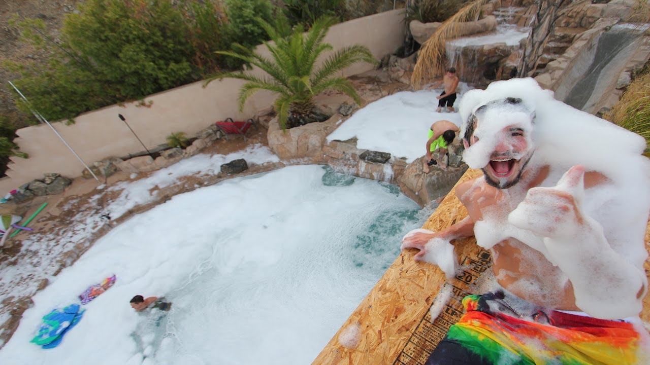 Funk bros backyard BUBBLE BATH - YouTube