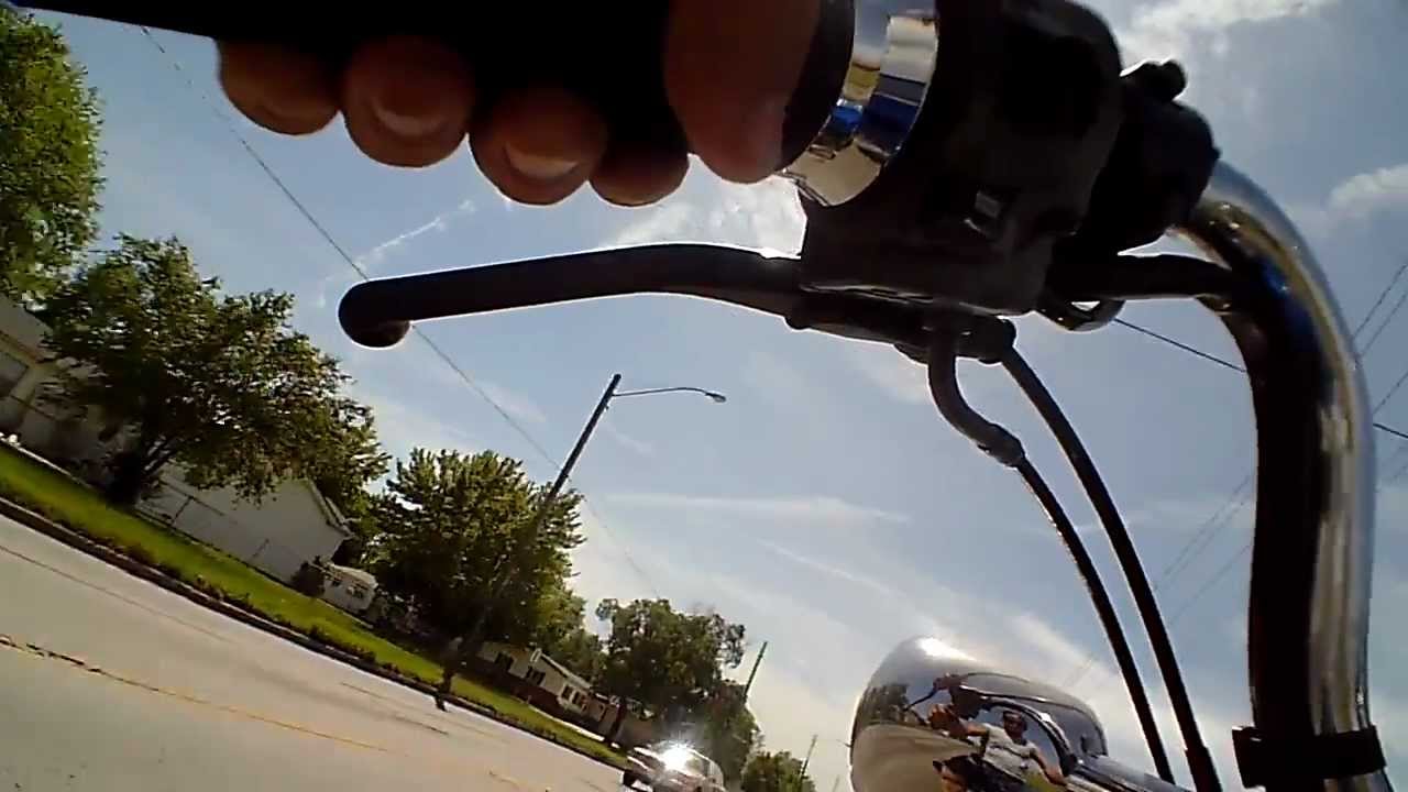 Clutchless motorcycle riding tutorial - YouTube