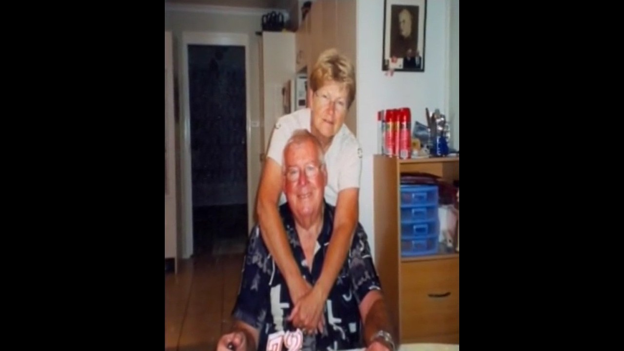 Domestic Blitz - Barbara Bannister - 06 - 07 - 2008 - YouTube