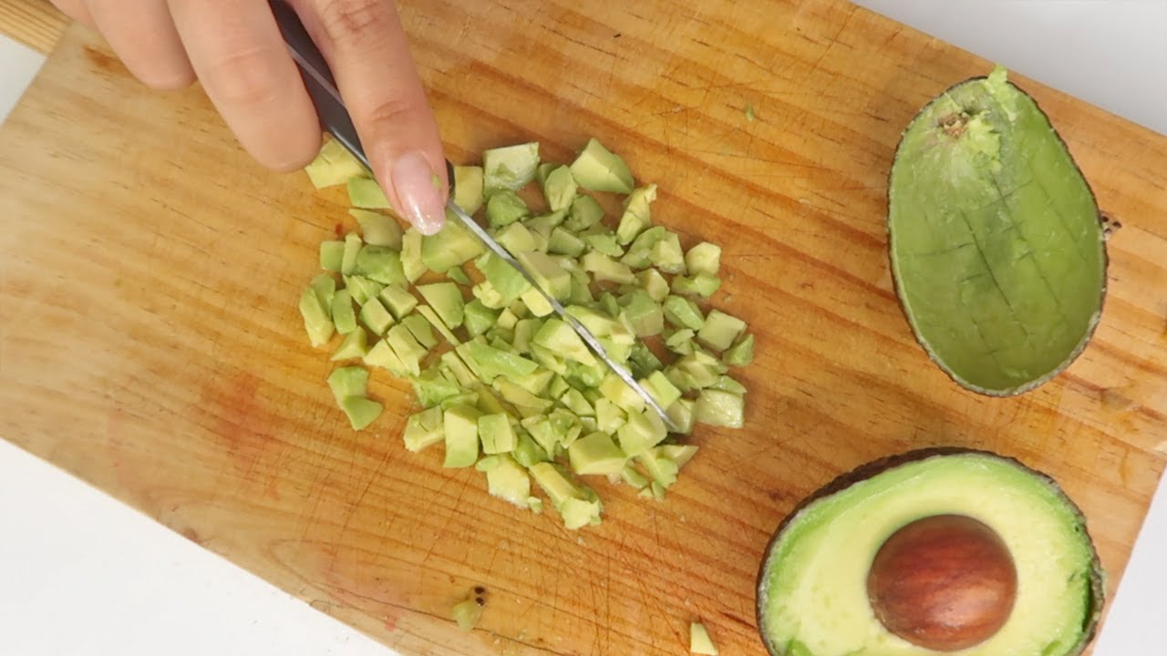 ASMR cutting & chopping AVOCADO! no talking - YouTube