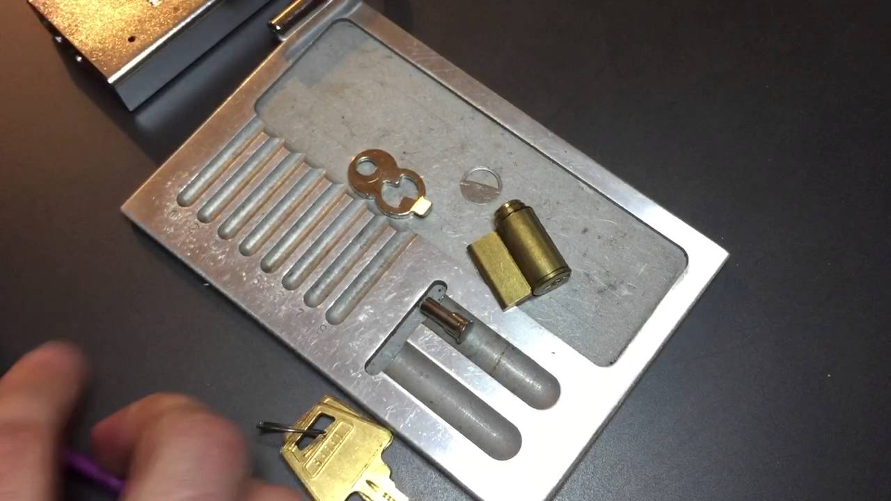 [155] American Lock Series 5300 Shrouded Padlock Picked and Gutted ...