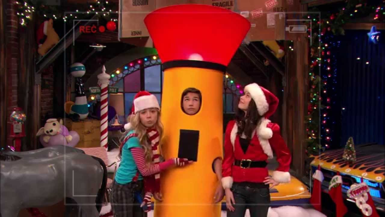 iChristmas - YouTube