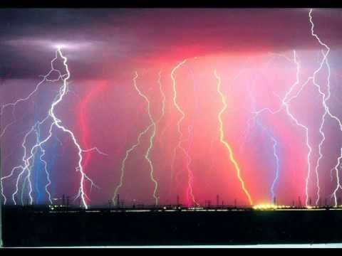 Classic 80's and 90's Lightning strike sound effects from movies - YouTube