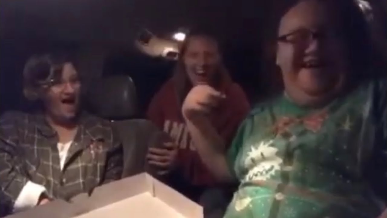 Justin Armistead Eats Out! - YouTube