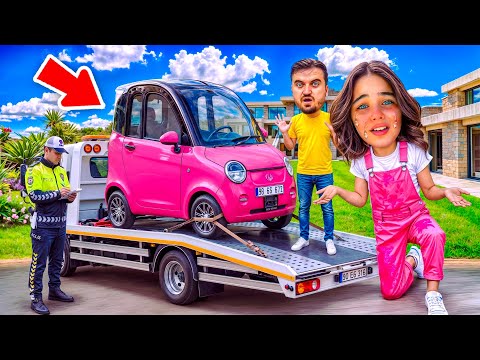 ELİF SİNEMİN ARABASINI ALDILAR !! TINY CAR İLE KAÇIŞ !! 
