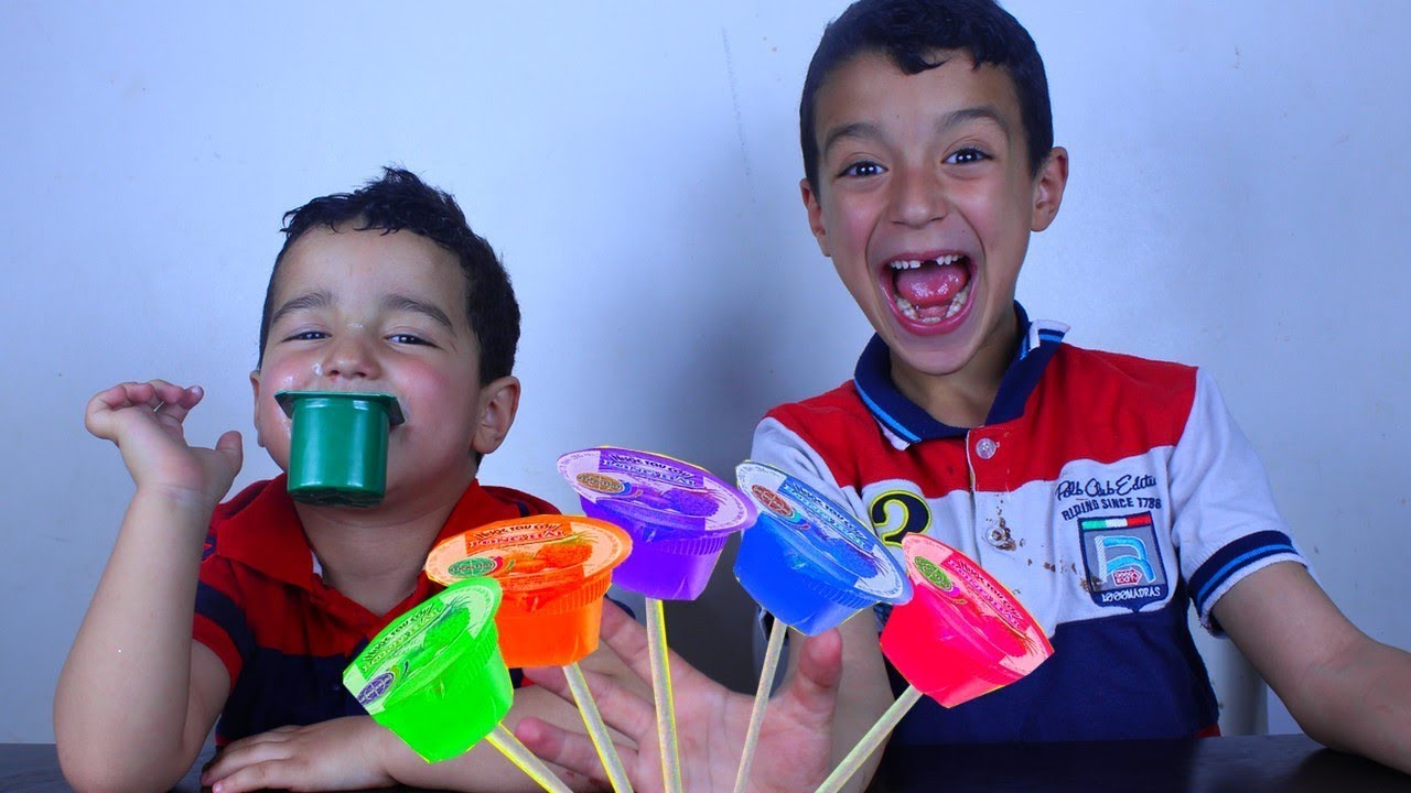 Fingers Family Kid Song Colorful Yogurt Cute rayan and kid Kinderlieder ...