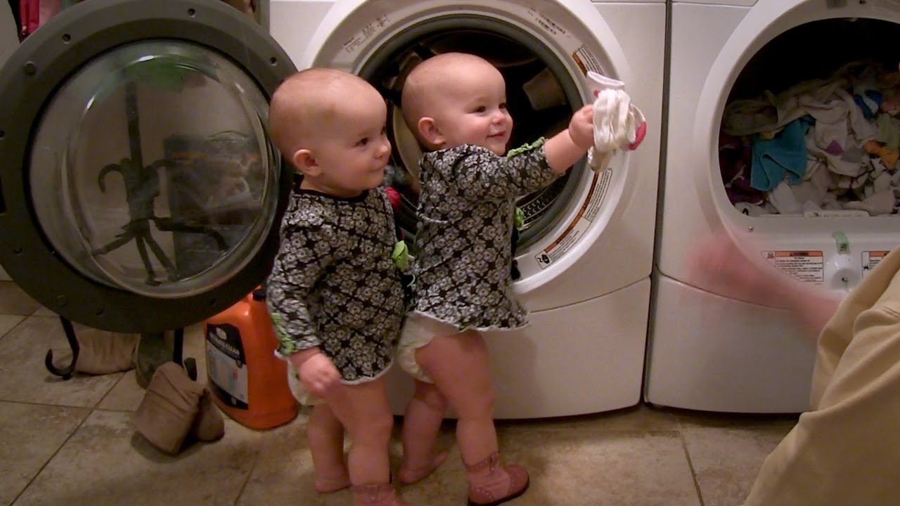 Twin Babies Little Helpers - YouTube
