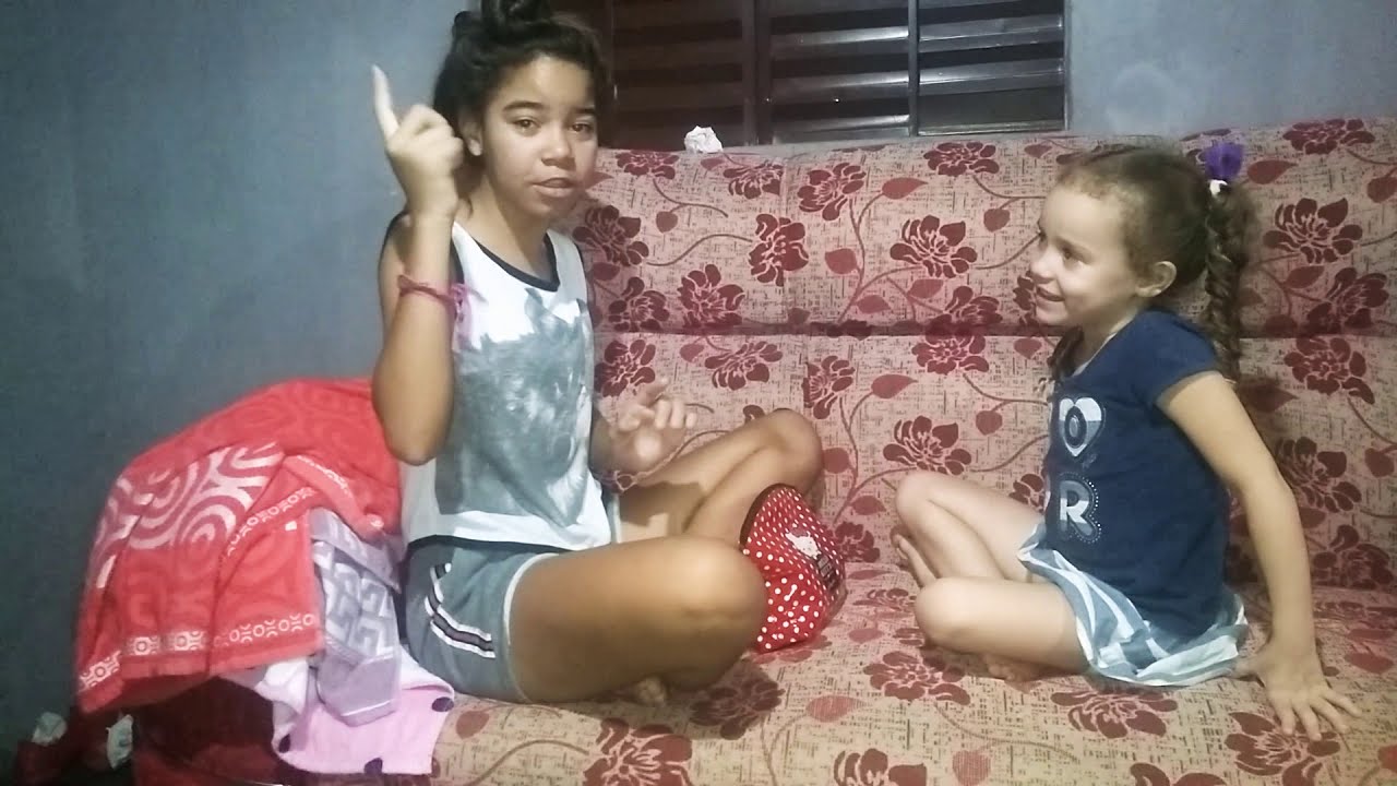 Minha Irmã Me Maquiando Youtube
