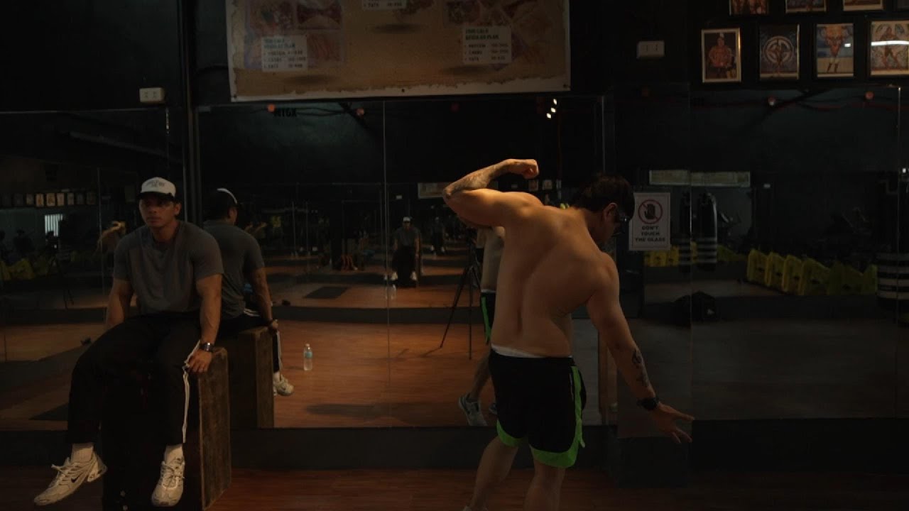 PREP SERIES DAY 041 - ABS DAY | MUSCLE TOWN GYM | SHREDVILLE - YouTube