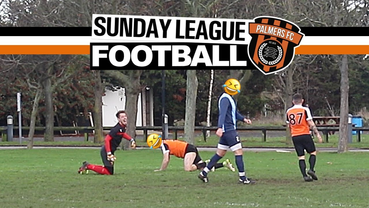Sunday League Football - HE'S HAVING A LAUGH! - YouTube