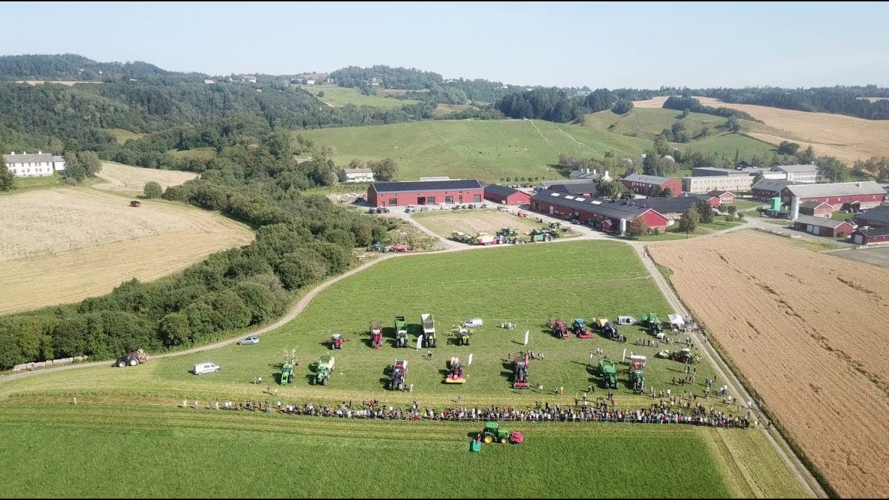 Solid oppmøte på storstilt grasdemo på Skjetlein - YouTube