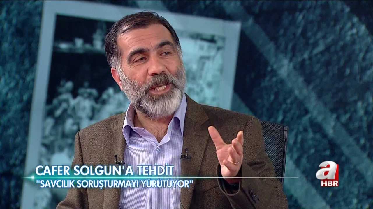 A HABER - EZBERBOZAN YAZAR CAFER SOLGUN'A ÖLÜM TEHDİDİ | A Haber - YouTube