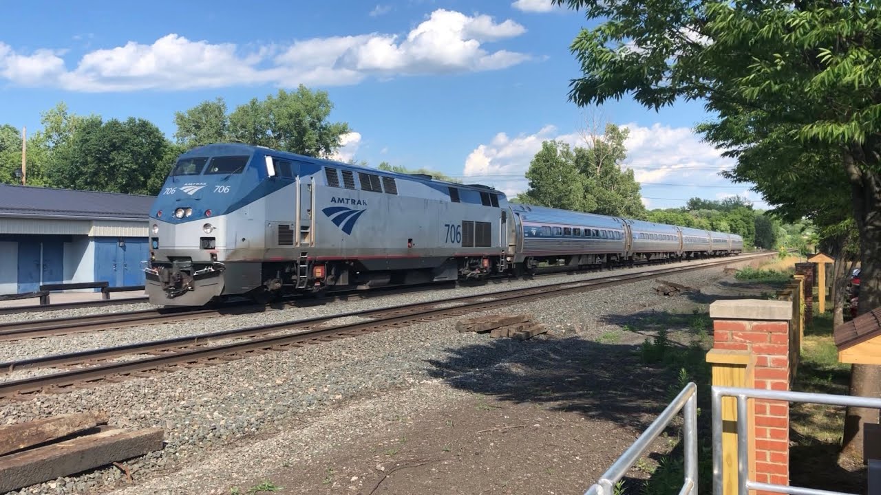 Amtrak 281 Empire Service in Fairport NY - YouTube