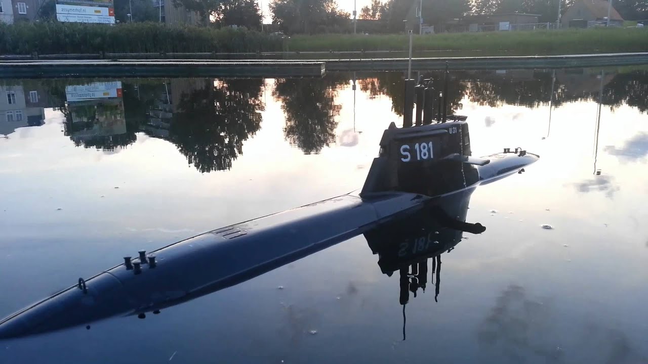 Robbe U31 - YouTube