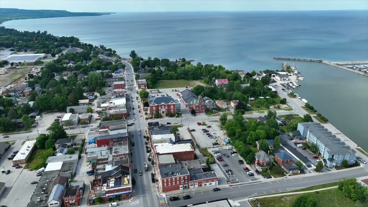 The Landing ESQ & Beautiful Meaford, Ontario - YouTube