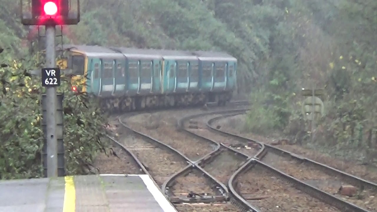 Radyr train station- train going to Pontypridd - YouTube