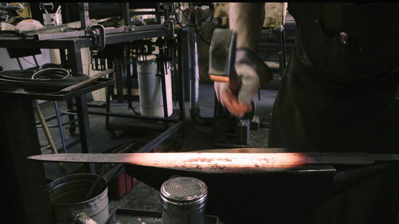 Forging a Viking Broad Seax: Heat Treating (Breitsax Ep. 6) - YouTube
