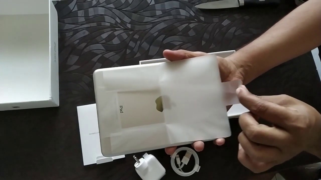 iPad Mini 5 Unboxing & First Impressions – Still Worth It in 2025? - YouTube