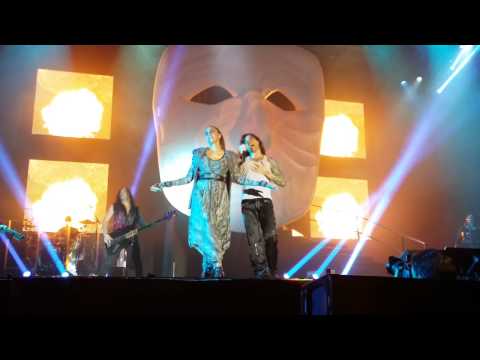 5.- Mónica Naranjo - 4.0 - Desatame ft Leo Jiménez - Madrid 14/11/14
