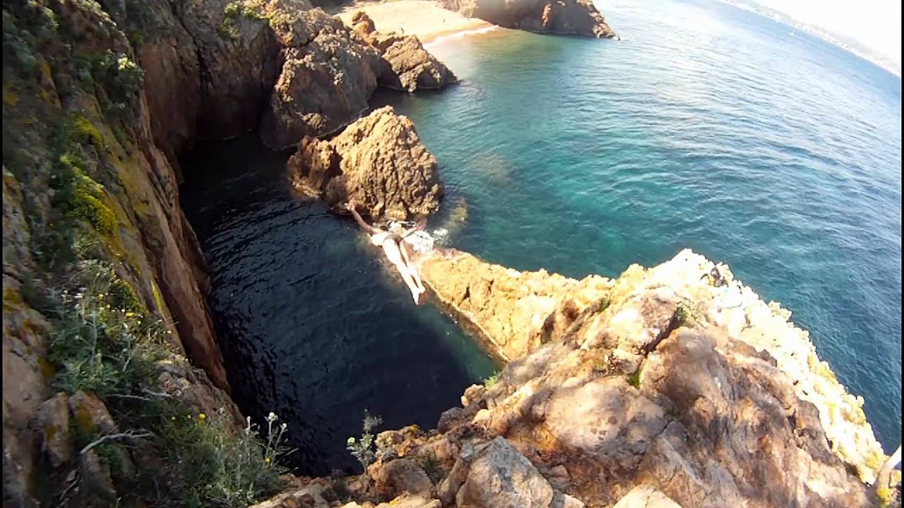 GoPro HD Cliff diving-jumping 15 m - YouTube