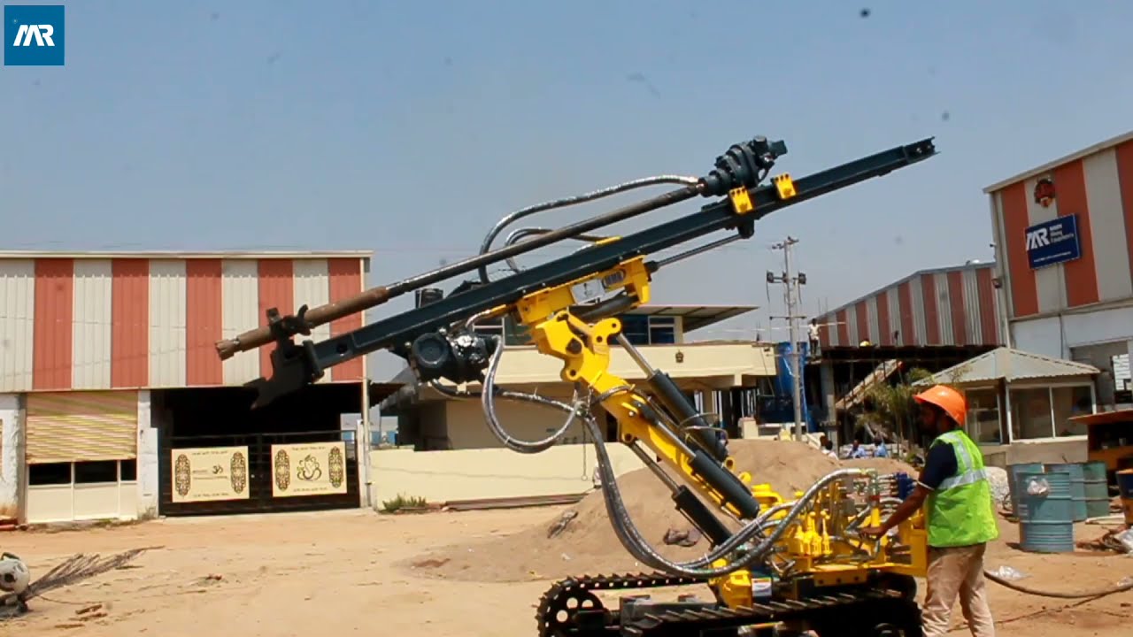 MMR - LM 100 Crawler Mounted Pneumatic Drilling Rig - YouTube