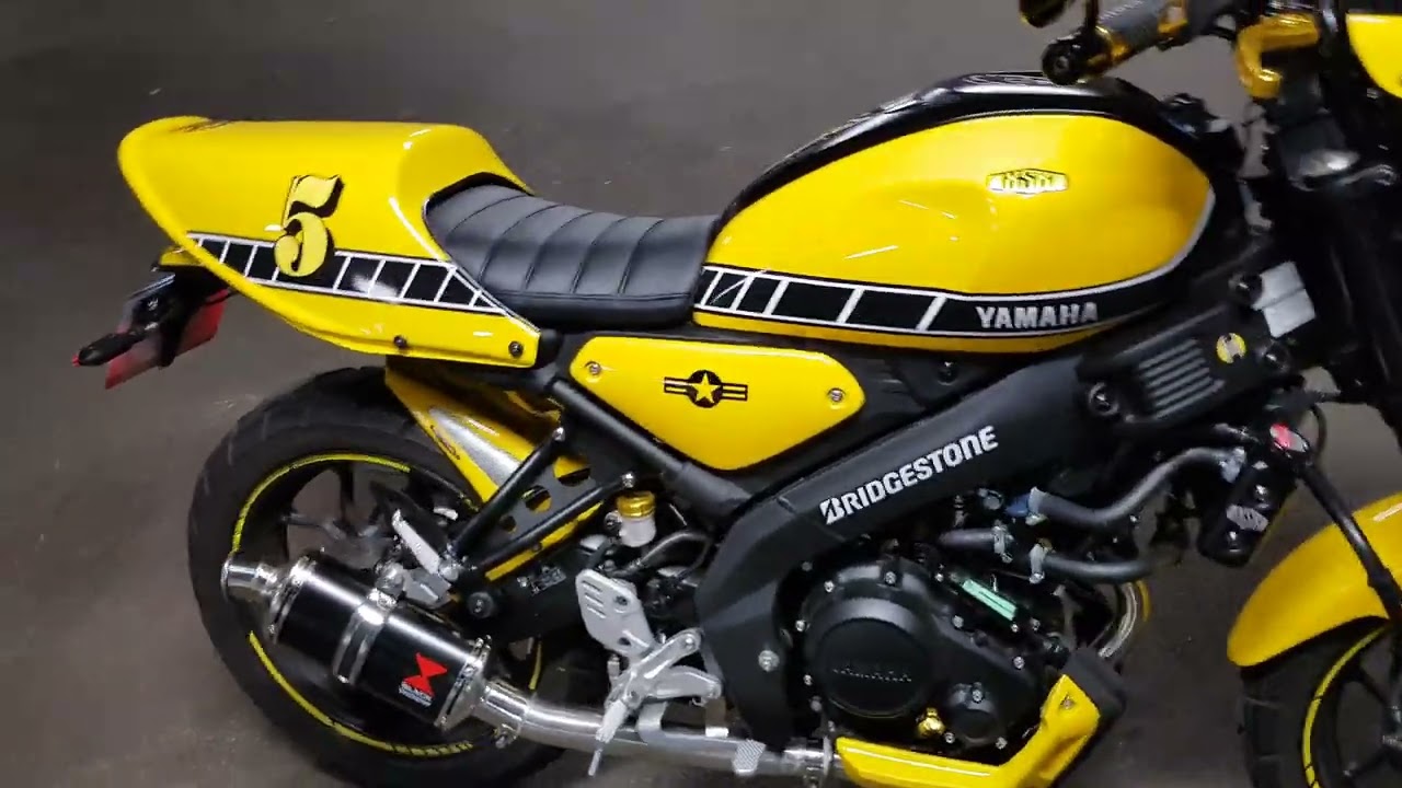 xsr 125 custom exhaust black widow - YouTube