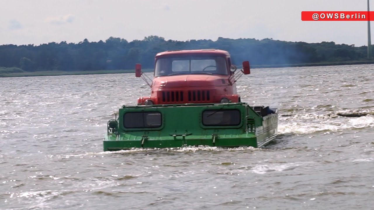 Amazing Vintage Amphibious Vehicles show 2023 - Driving on land and sea ...