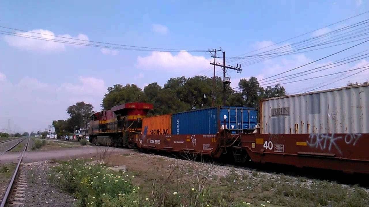 KCSM 4664 en Teotihuacan - YouTube