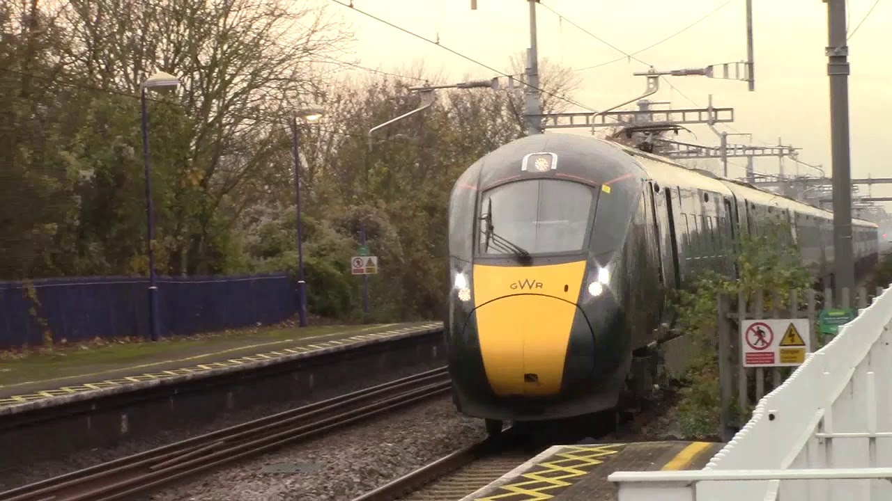 @TRAINS@ at HIGH Speed GWR - YouTube