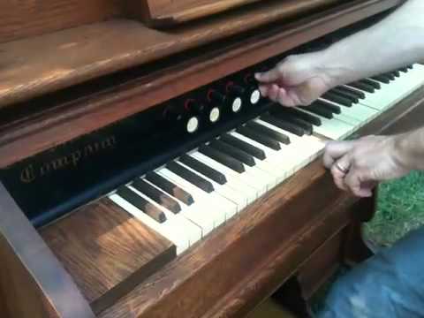 The Farrand Company upright organ (yr 1881) - YouTube