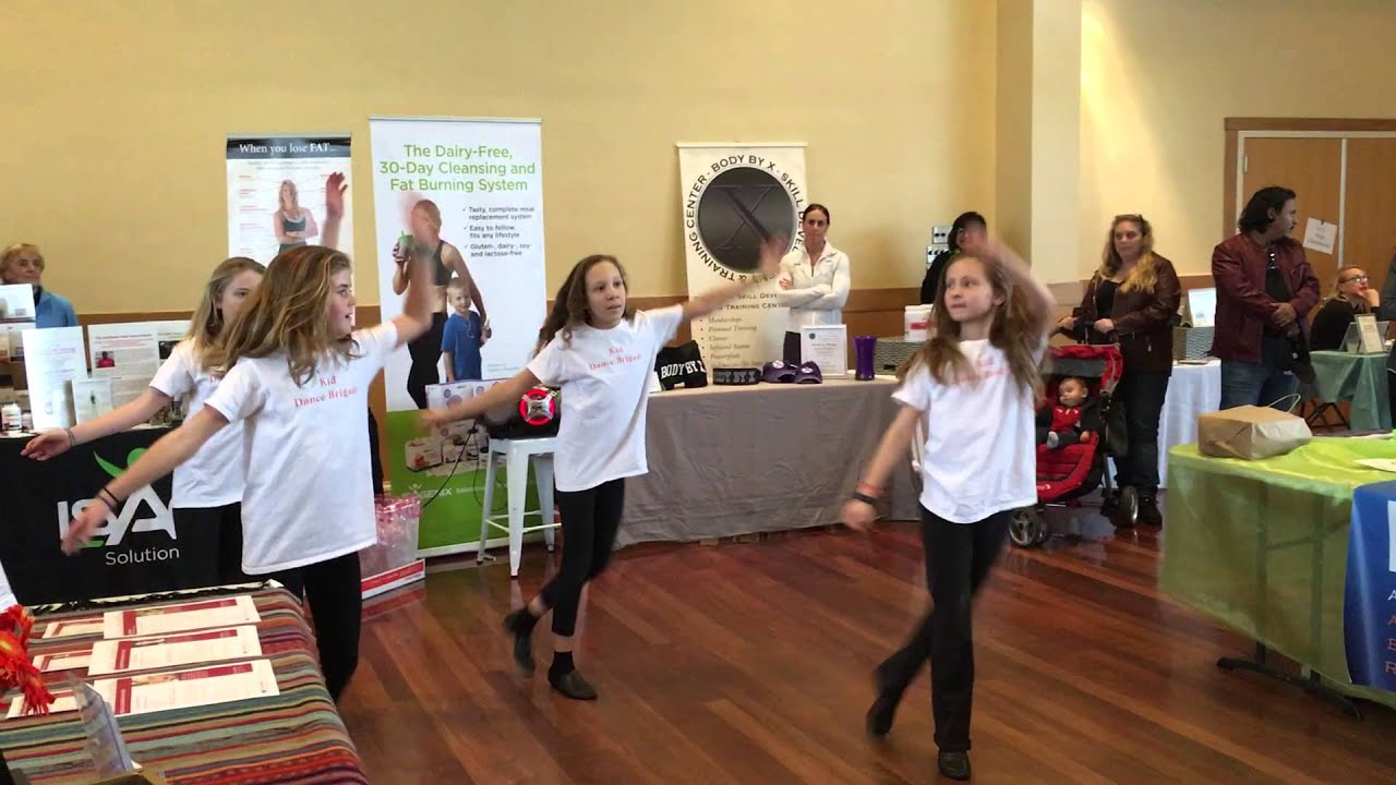 Shake it Off, The Kid Dance Brigade Performers - YouTube