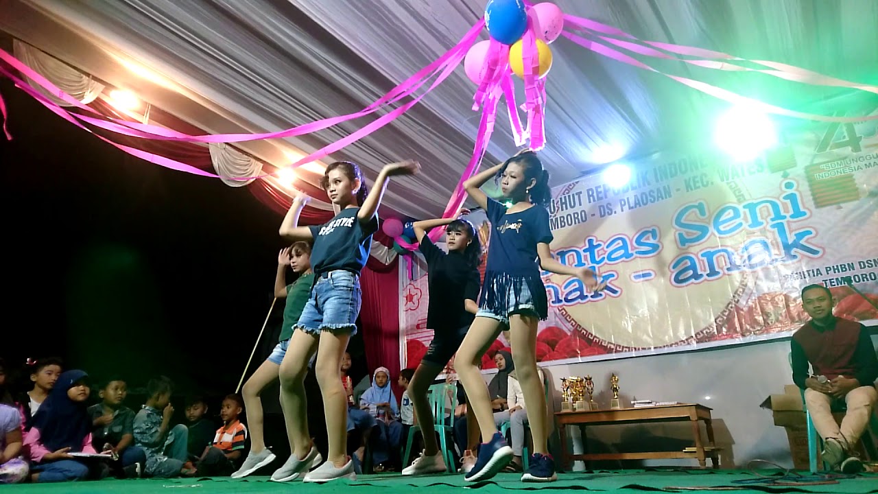 Atraksi Dance.. Ngerriiiii (Pentas Seni Anak-anak) - YouTube