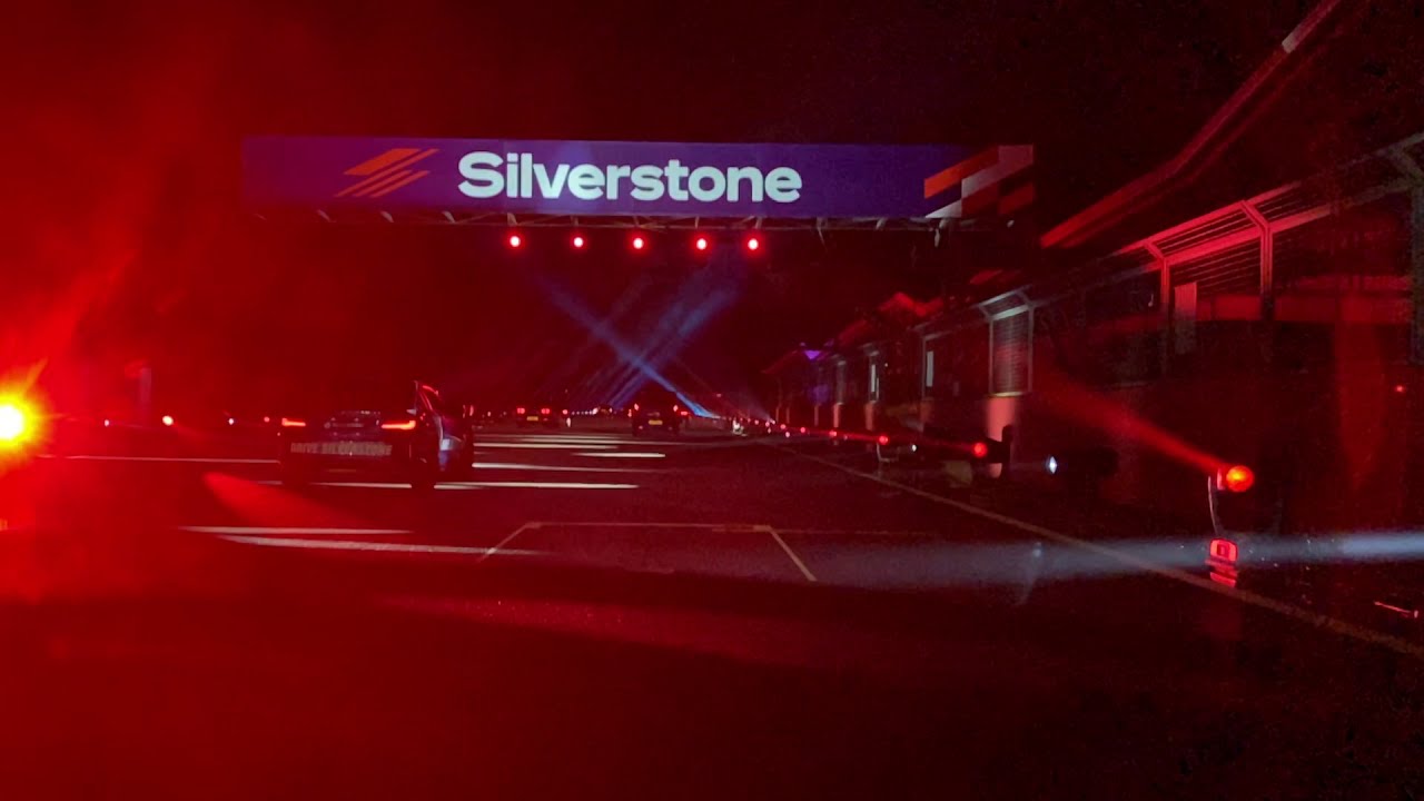 Silverstone lap land F1 track light show - YouTube
